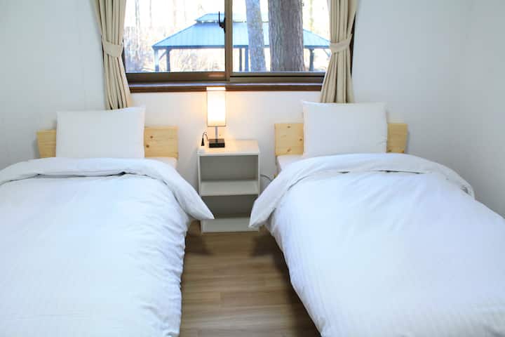 山中湖｜森に囲まれた庭園と月灯りに癒される宿｜彩の宿 月屋　102室 - Mont Fuji