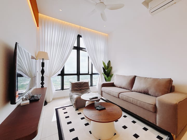 Mid-century Modern At Space Residency 2b2b - Johor Bahru
