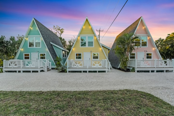 Anchor Inn & Cottages (A-frame Cottage) - Sanibel Island, FL
