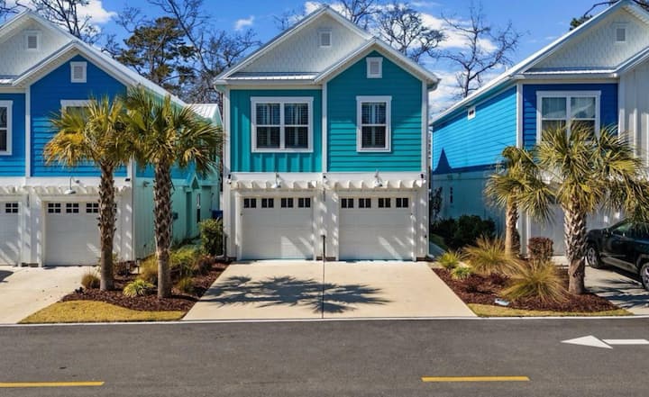 Family-friendly 4bd/2ba Coastal Escape - Myrtle Beach