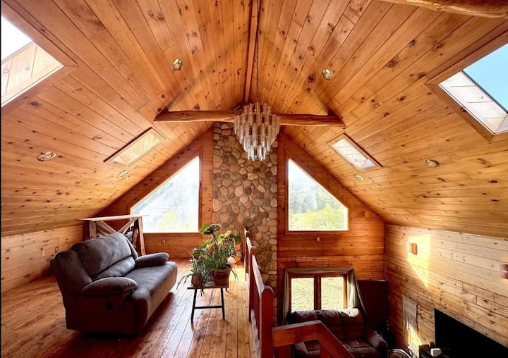 Shiloh Oasis - Galleon, Elysburg