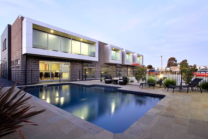 One Bedroom Apartment @ Bridges On Argyle - Traralgon