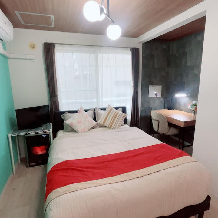 2026年2月open　ダブルベッド、ワーキングデスク、地下鉄豊平公園駅まで徒歩5分！ - Sapporo