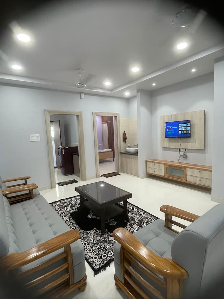 Our Little Home - Clean & Calm 2bhk Flat - Nagpur