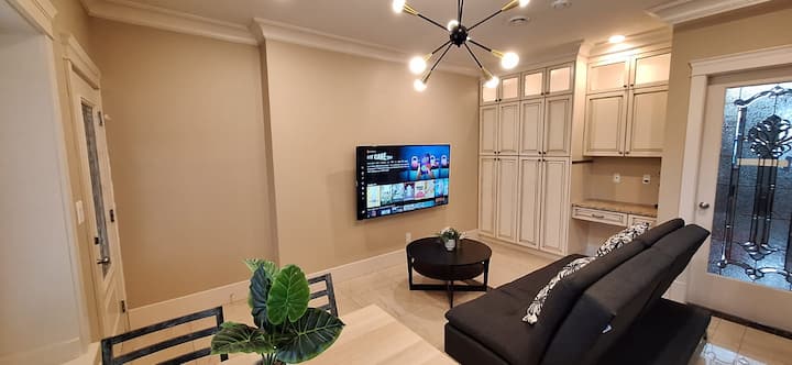 Beautiful 1 Bedroom 12 Min From Yvr - Richmond