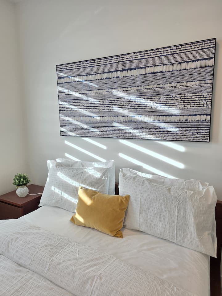 Fort De_fronesis Ntflx/free Parkin-private Bedroom - Fort Saskatchewan