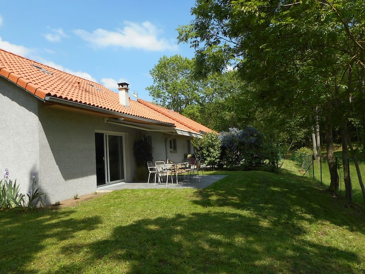 Maison Au Cœur Des Volcans D’auvergne - Lac d'Aydat