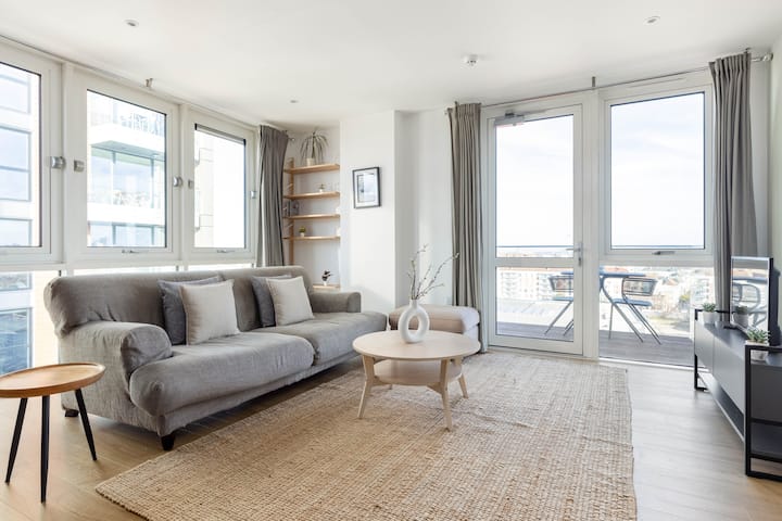 Modern 2 Bed Apartment In East London - Greenwich