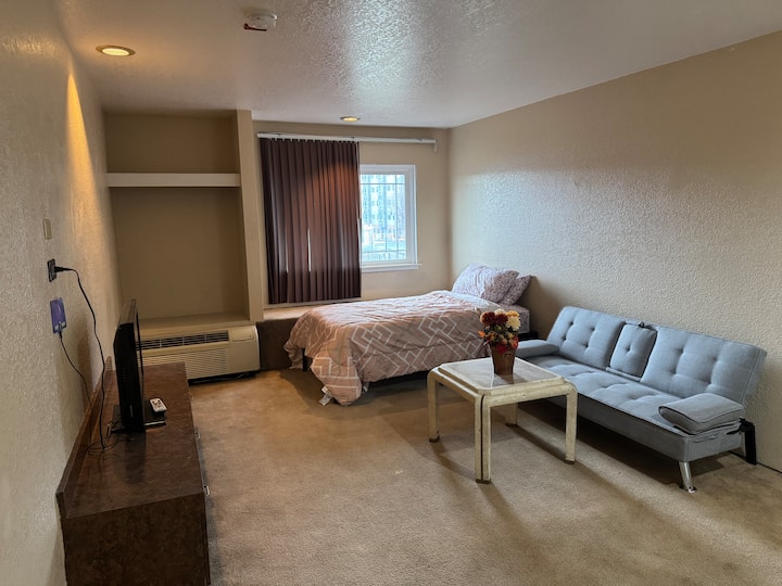 Studio Downtown Reno - Reno, NV
