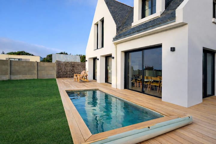 Villa Côte Sauvage : Au Calme, Piscine Et Vue Mer - Quiberon