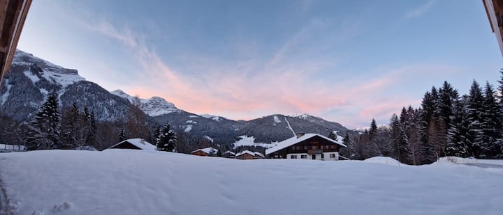 Neuf, Panoramique Et Calme 
Appartement "At Last" - Les Diablerets