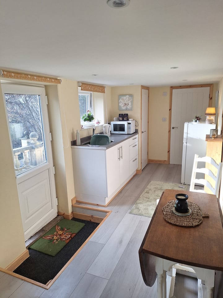 Rose Annexe - Glastonbury