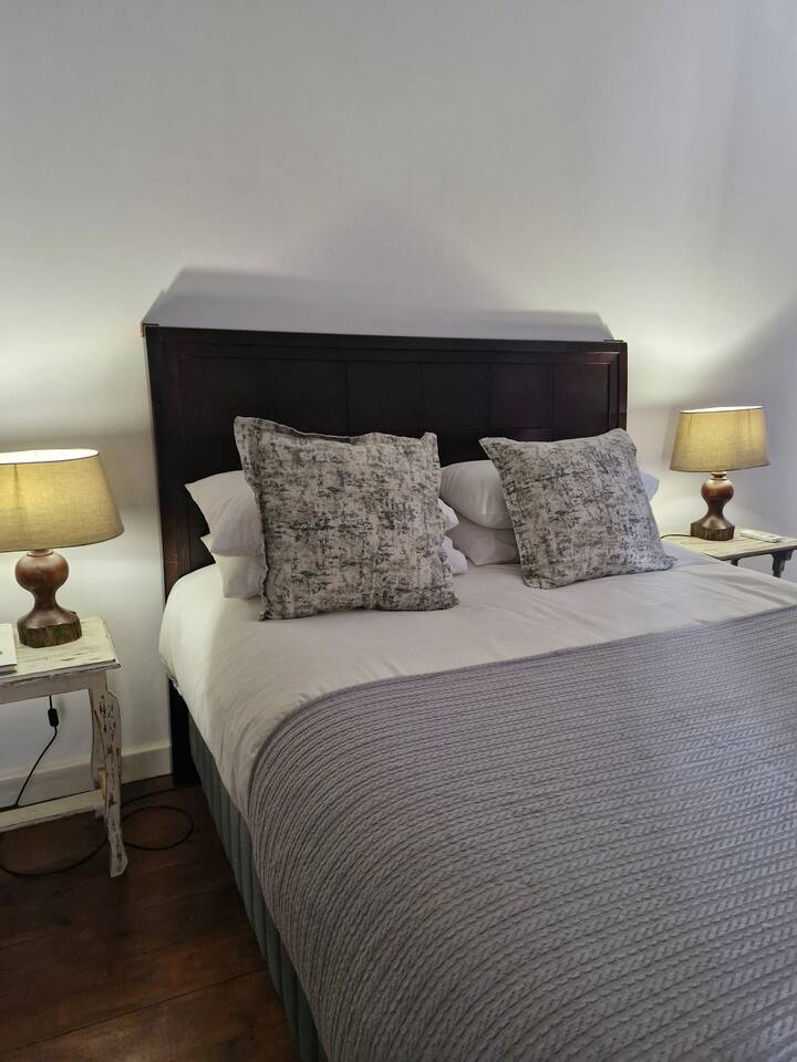 Apartment 4 - Fort Beaufort