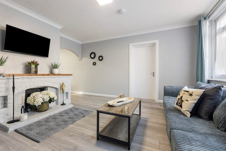 Large 6br House Next Hampton Beach Garden+ Parking - Whitstable