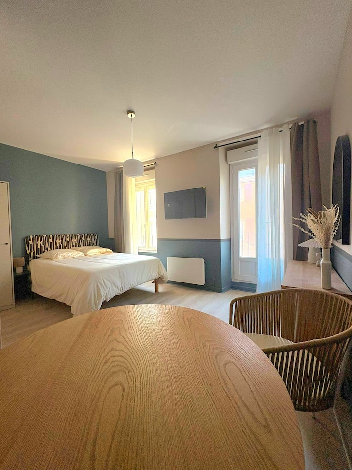Appartement Elégant & Chic - Alba-la-Romaine