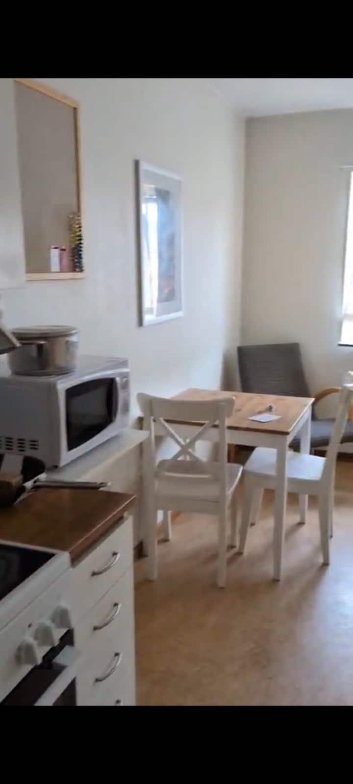 A Fully Furnished Studio Apartment In Salixvägen. - Uppsala