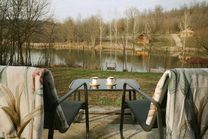 Viva La Vida Lake House - Velika Plana