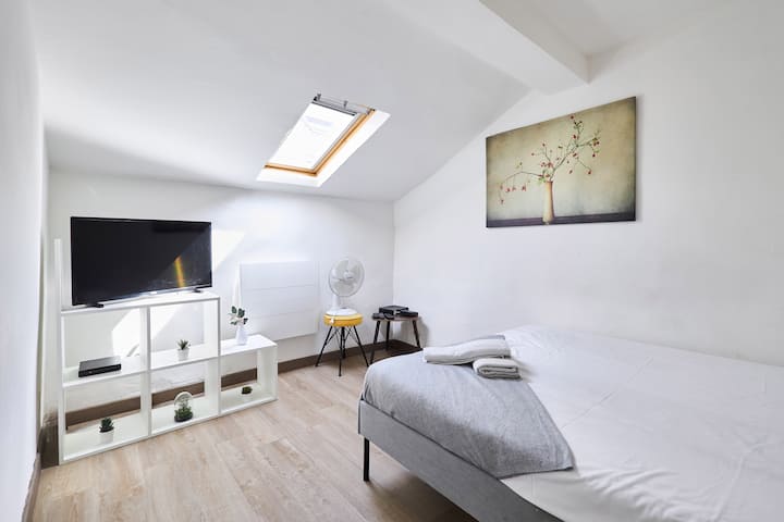 Le Brossolette - T1 - 500m Gare Centre - Reims