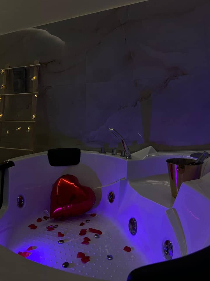 Ad Astra – Il Tuo Spazio Ideale - Brindisi