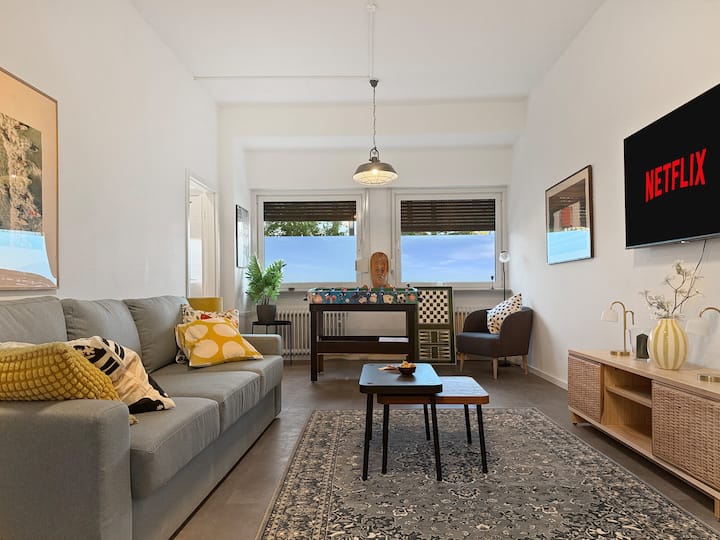 Group Loft Munich · Karaoke · Games · Free Parking - Munich