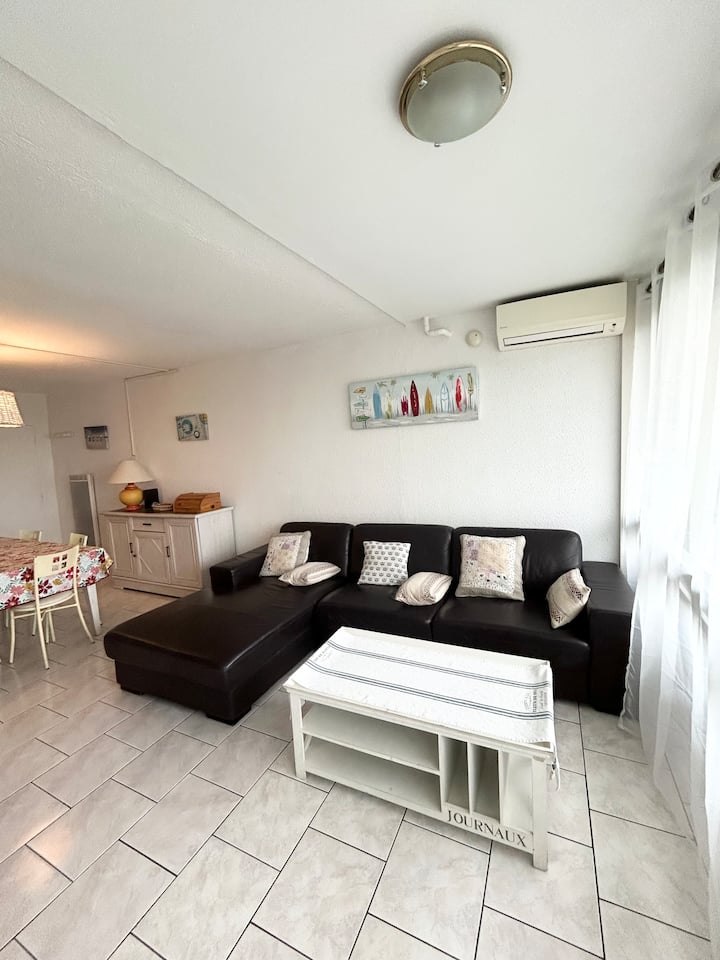 Grand Appartement Avec Piscine En Bord De Plage - Port Camargue