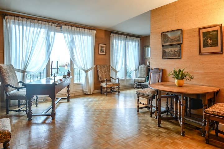 Appartement Parisien Vue Seine & Tour Eiffel - Courbevoie
