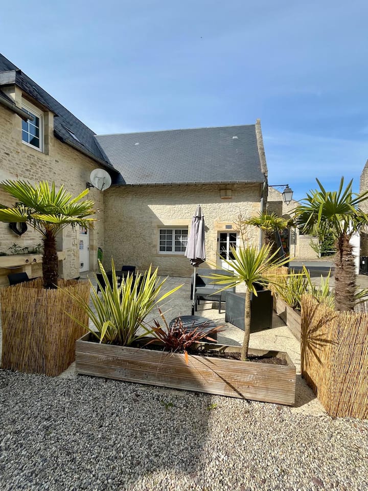 Appartements Combinés, Avec Extérieur Et Piscine - Arromanches-les-Bains