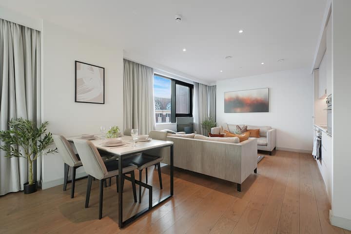 Chic 2 Bedroom Apartment In City Suites - Manchester