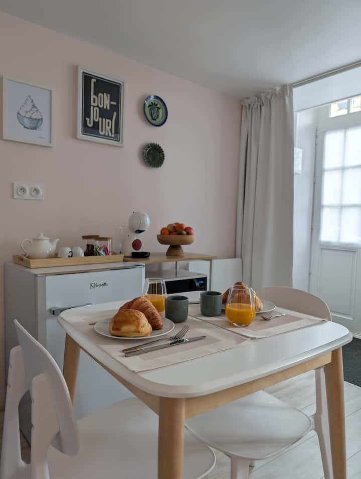 La Loge Diane à Deux Pas Du Château De Chantilly - Chantilly