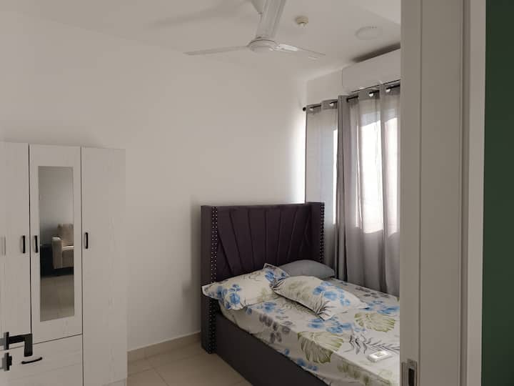 Malas Residence 
Hulhumale Phase 2 - Malé