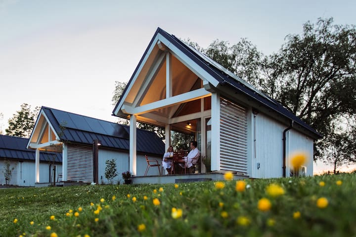 Tiny House Met Hottub - Dokkum