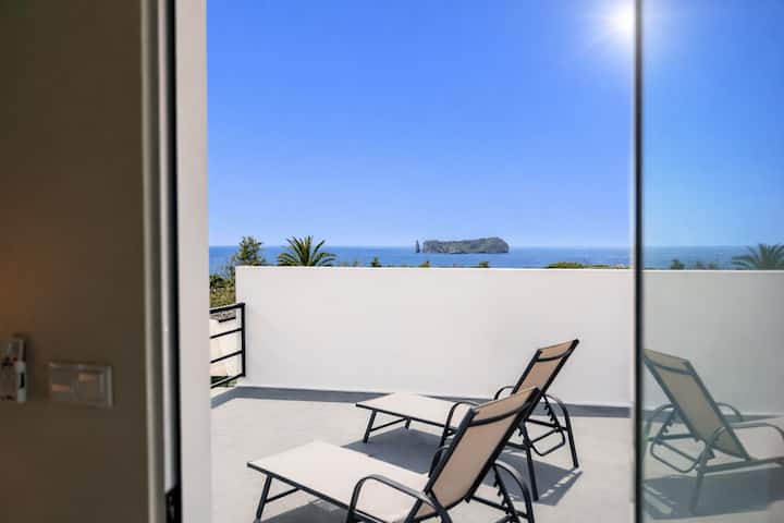 Casa Cherimoya, A House By The Sea - Vila Franca do Campo