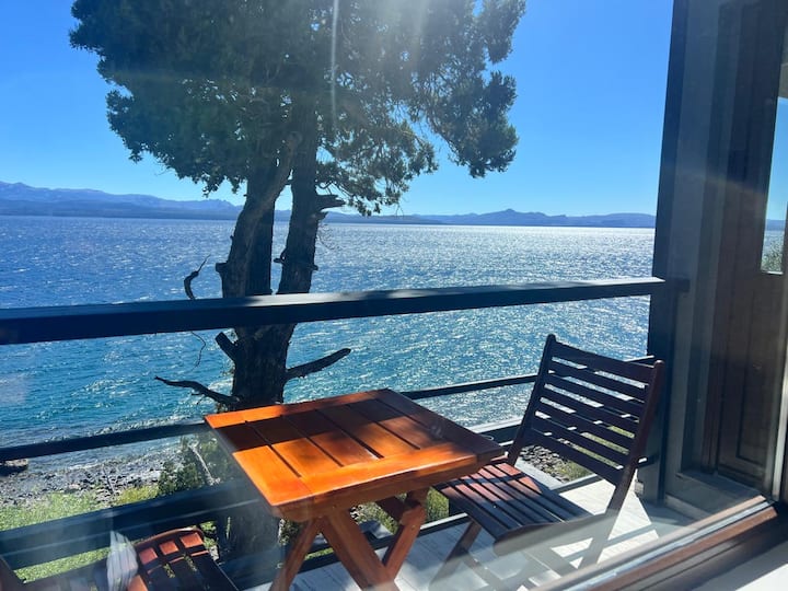 Departamento Con Vista Soñada Al Nahuel Huapi - Argentina