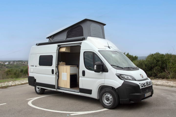 Swell Catcher Campervan Lisbon - Sintra