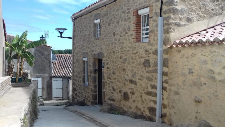 Gîte "Le Haut Bourg" à 3 Kms Du Puy Du Fou - Puy du Fou