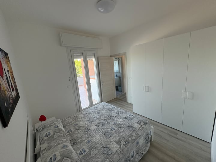 Attico Tiberio: Penthouse In Pinarella Di Cervia - Cervia