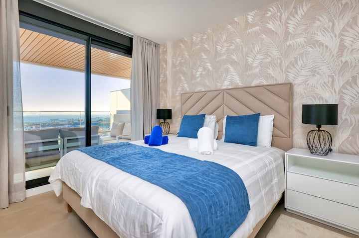 Modern, Sunny And Large Apartment With Sea Views - Estepona