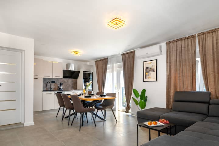 Apartment Sunny Sky 3 - Pool & Sunset View - Vodice