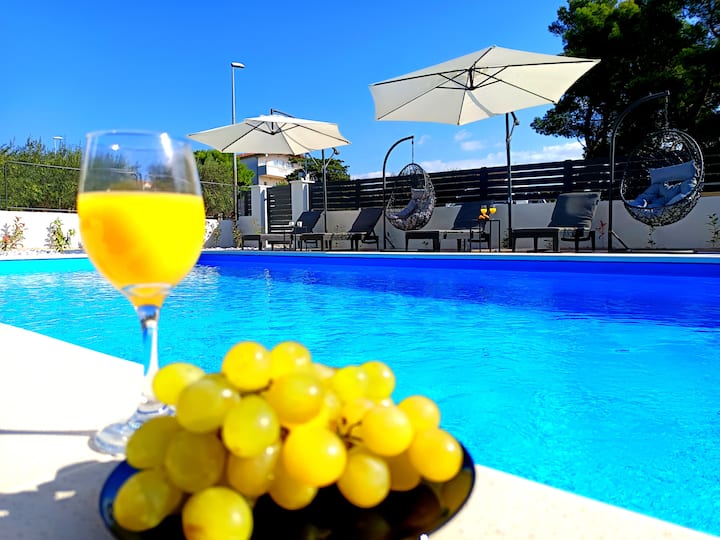 Apartment Sunny Sky 3 - Pool & Sunset View - Vodice