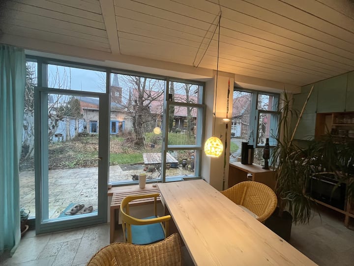 Loftwohnung Mit Charme In Hofgemeinschaft - Bornheim