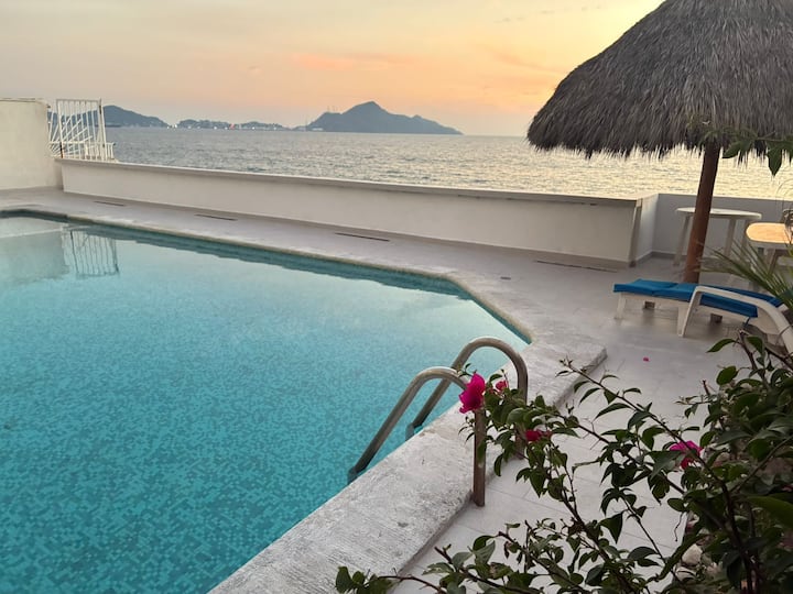 Cantamar #1: Oceanfront Escape; Sun, Sand & Surf - Manzanillo, Colima, Mexico