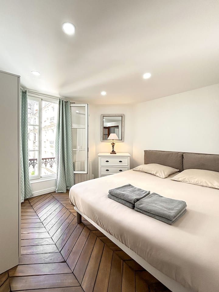 Cocon Parisien Lumineux • 2-pièces Tout Confort - Paris