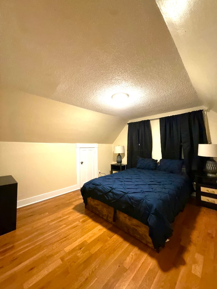 1bd & Office Apt-universities, Hospitals, More! - New Haven, CT