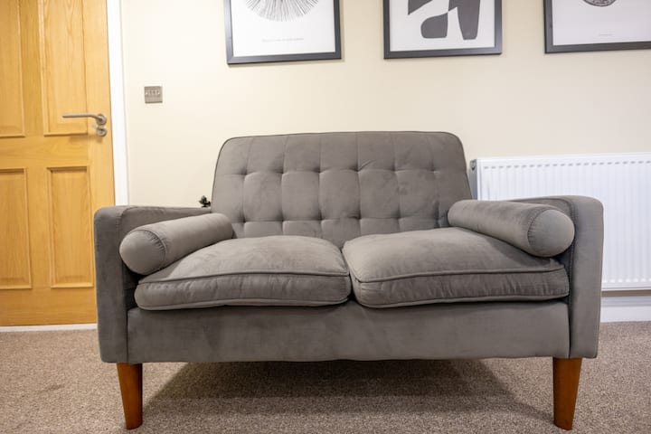 Large Studio With Parking Kitchen And Bathroom De1 - Derby