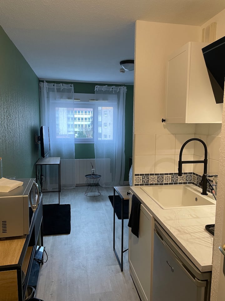 Studio Cosy & Sécurisé- Cœur De Bourg-en-bresse - Bourg-en-Bresse