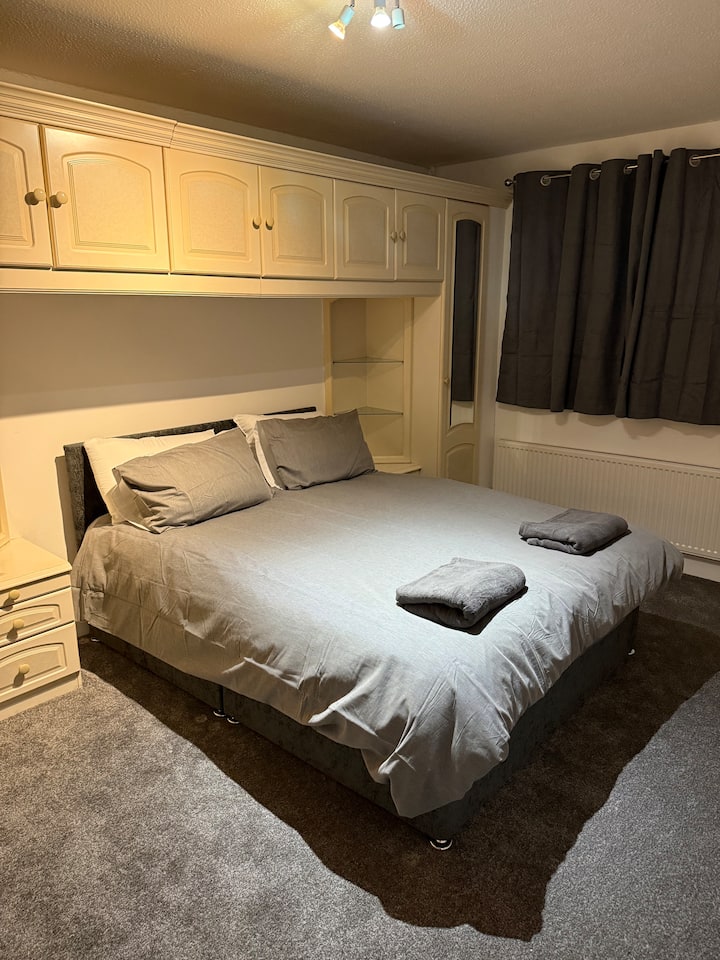 Home And Away Close To Nissan, Penshaw Monument, - Sunderland