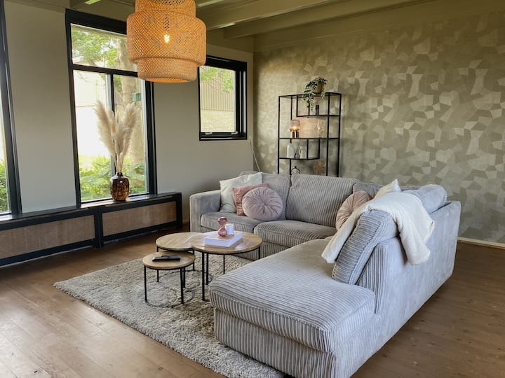 Huis Achter Een Voormalige Boerderij - Harlingen