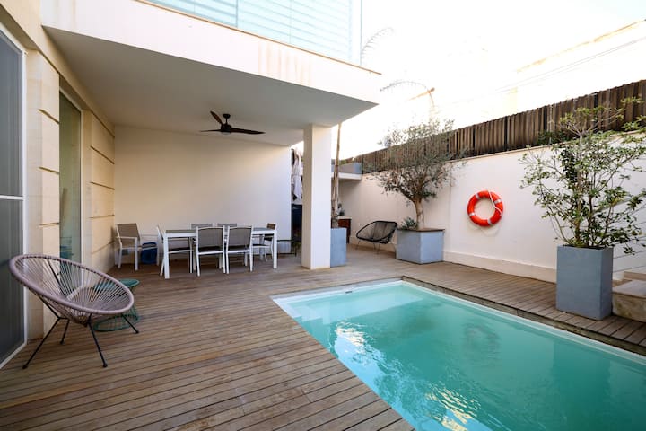 Urban Pool Retreat St Julians - Malta