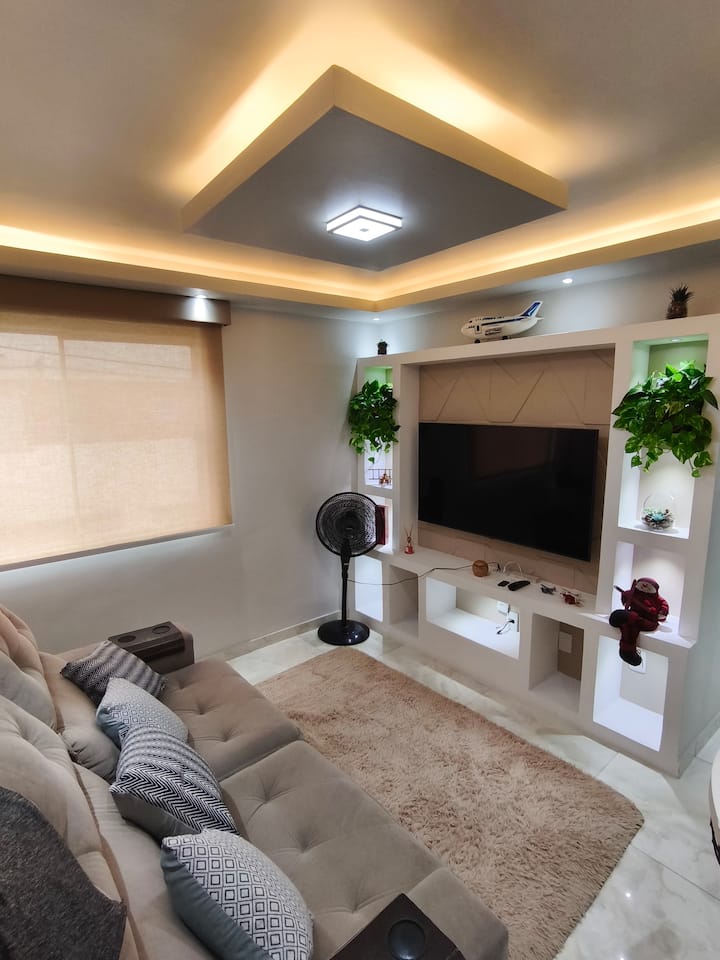 Apartamento Com óTima Localização, 5 Min Do Aero. - Duque de Caxias