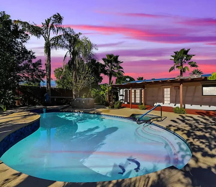 Great Private Room In Palm Desert Pool Home - Rancho Mirage, CA